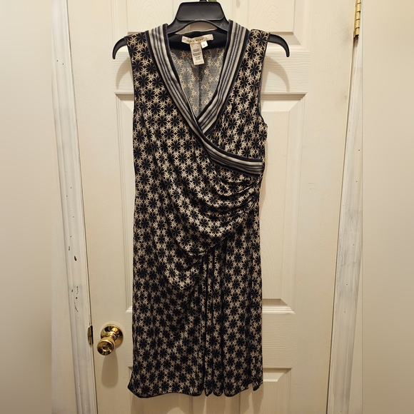 Max Studio | Dresses | Max Studio Elegant Black Tan Colored Geo ...